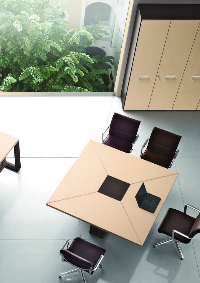 Square Meeting Table - by SketchUp Texture Team - #892 ...