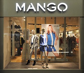 Shop Windows 00876 Shop Windows 00876